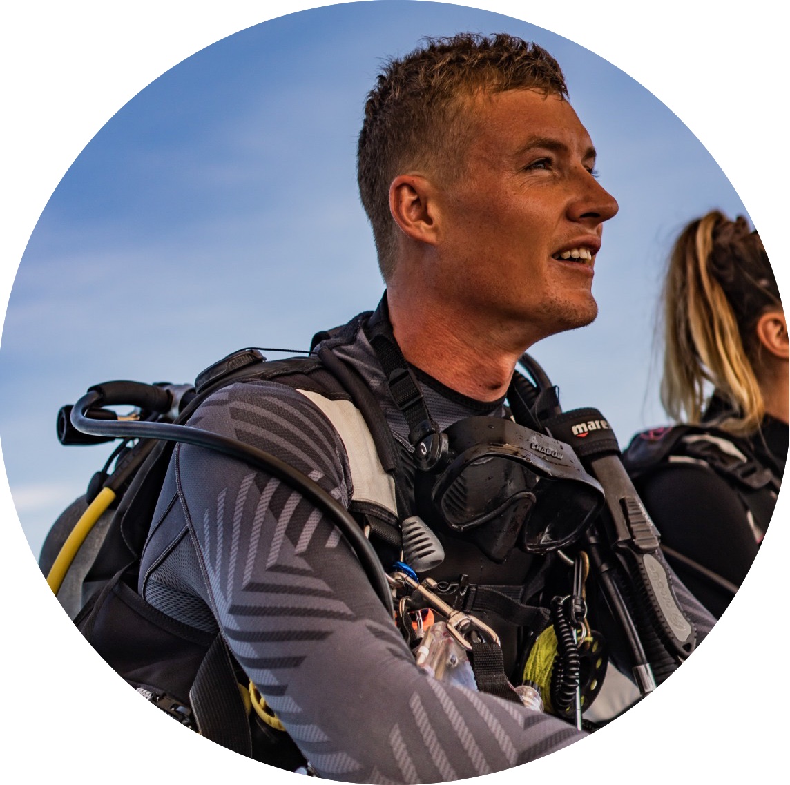 Leon headshot – Reefy